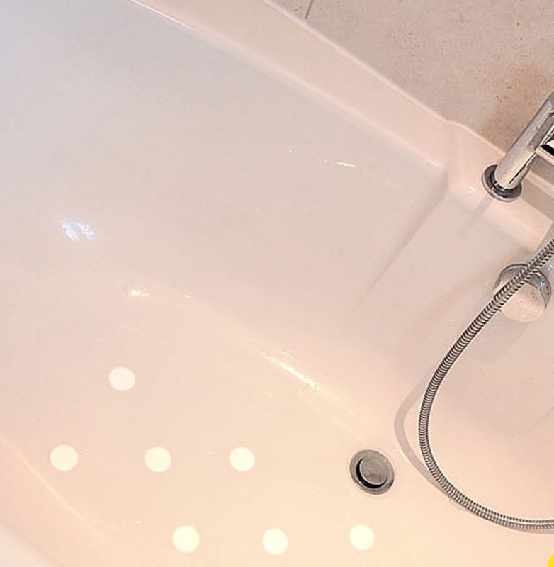 Aquasafe Anti Slip Discs | Makes Baths & Shower Trays Non-slip
